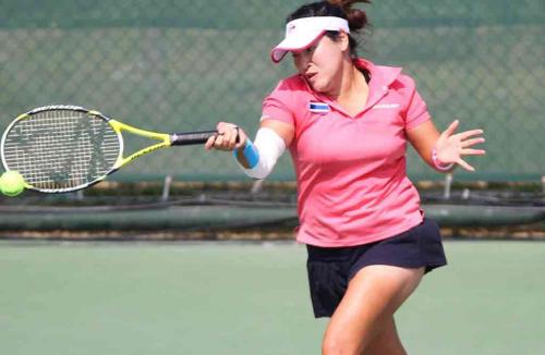 Tammy makes strong start to title defence