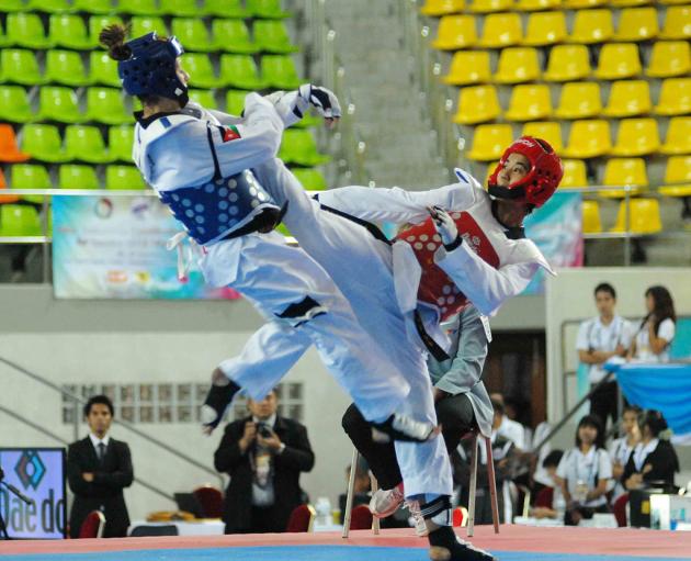 Two more Thais kick down door to Olympics