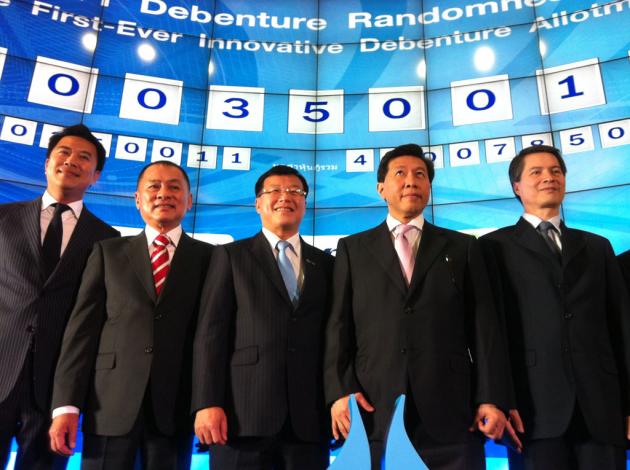 PTT union up in arms over govt sale plan