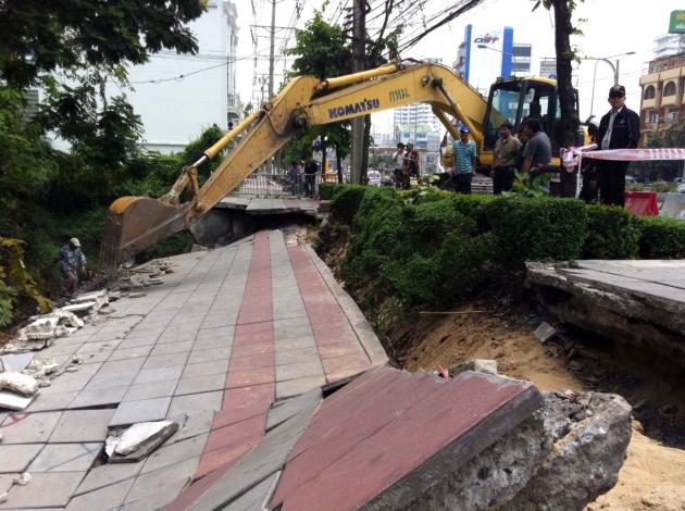 Erosion a key factor in footpath |collapse