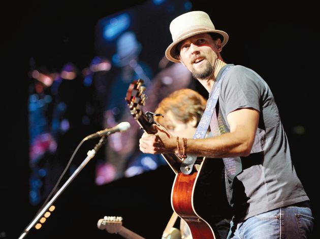 Mraz makes it happen
