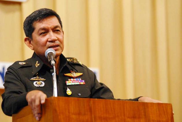 Sonthi will not withdraw reconciliation bill - for now