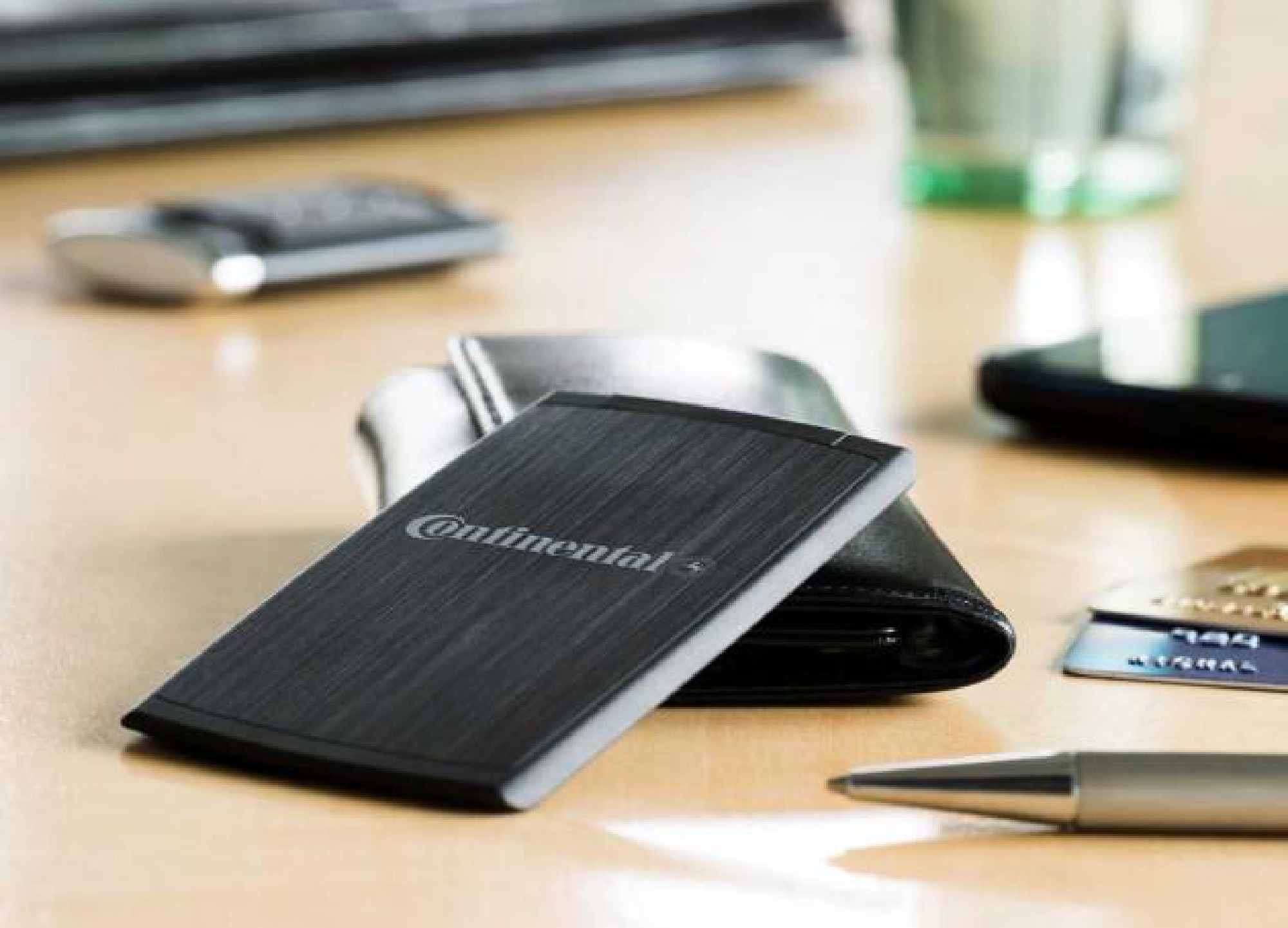 Continental's thinnest car key card