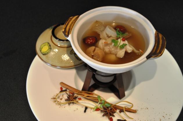 THIS IRON CHEF IS GOLDEN