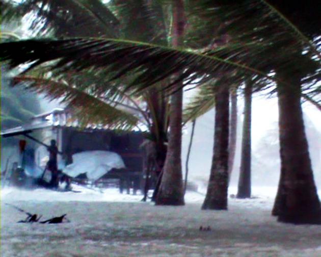 Monsoon brings cold, floods from north to south