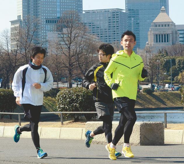Businesses boom as runners zoom