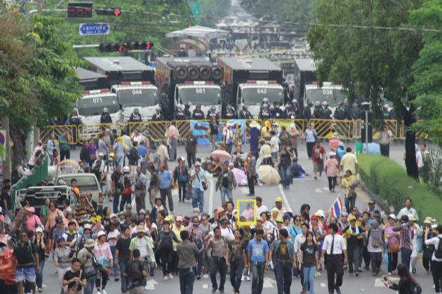 Protesters disperse from Government House