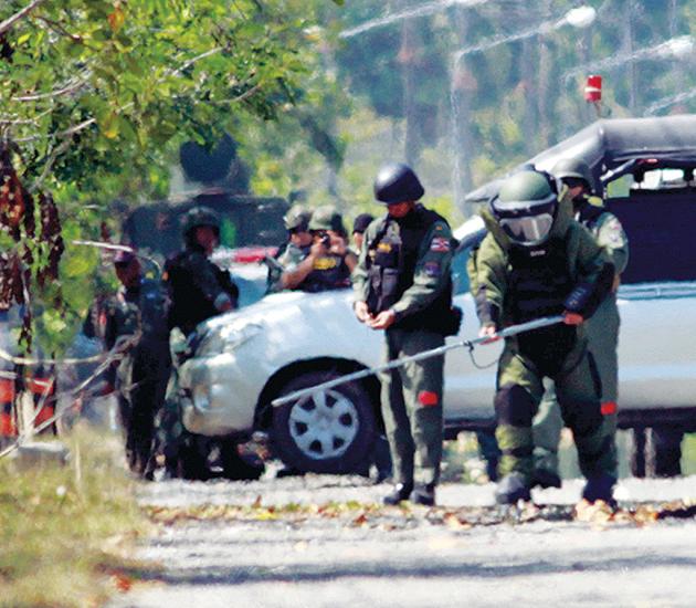 Three shot dead in gun attack in Pattani; reporters hurt in Narathiwat ...