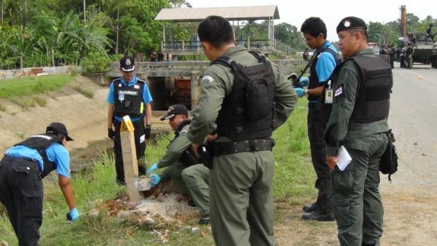 Ranger hurt in Pattani; bomb suspects held in Yala