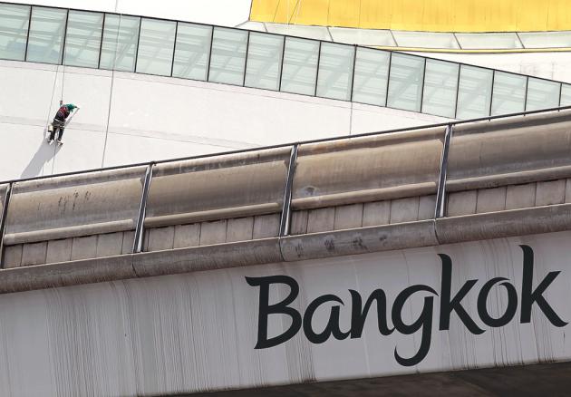 Consumer confidence rising, but quick work by govt needed: UTCC