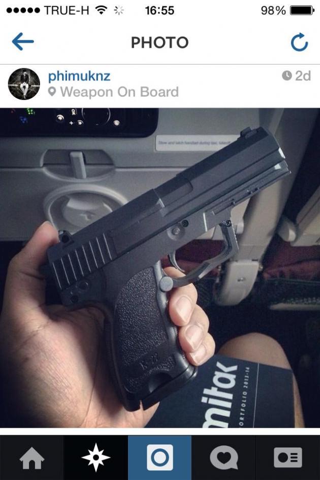 Report of fake gun on flight probed