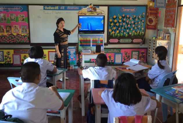 Distance-learning classes set to start at 15,000 small schools