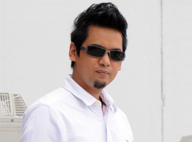 Give the kids a break, says generous rocker Maew