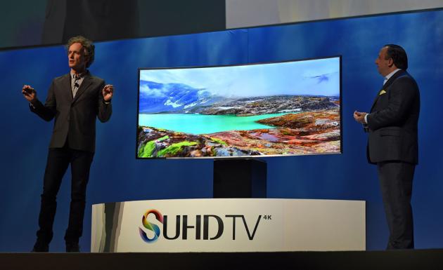 TV makers out to ignite market with super high-def