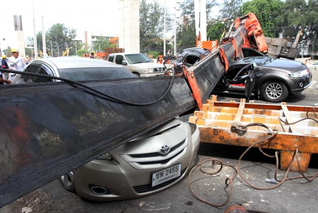 Two motorists narrowly escape death