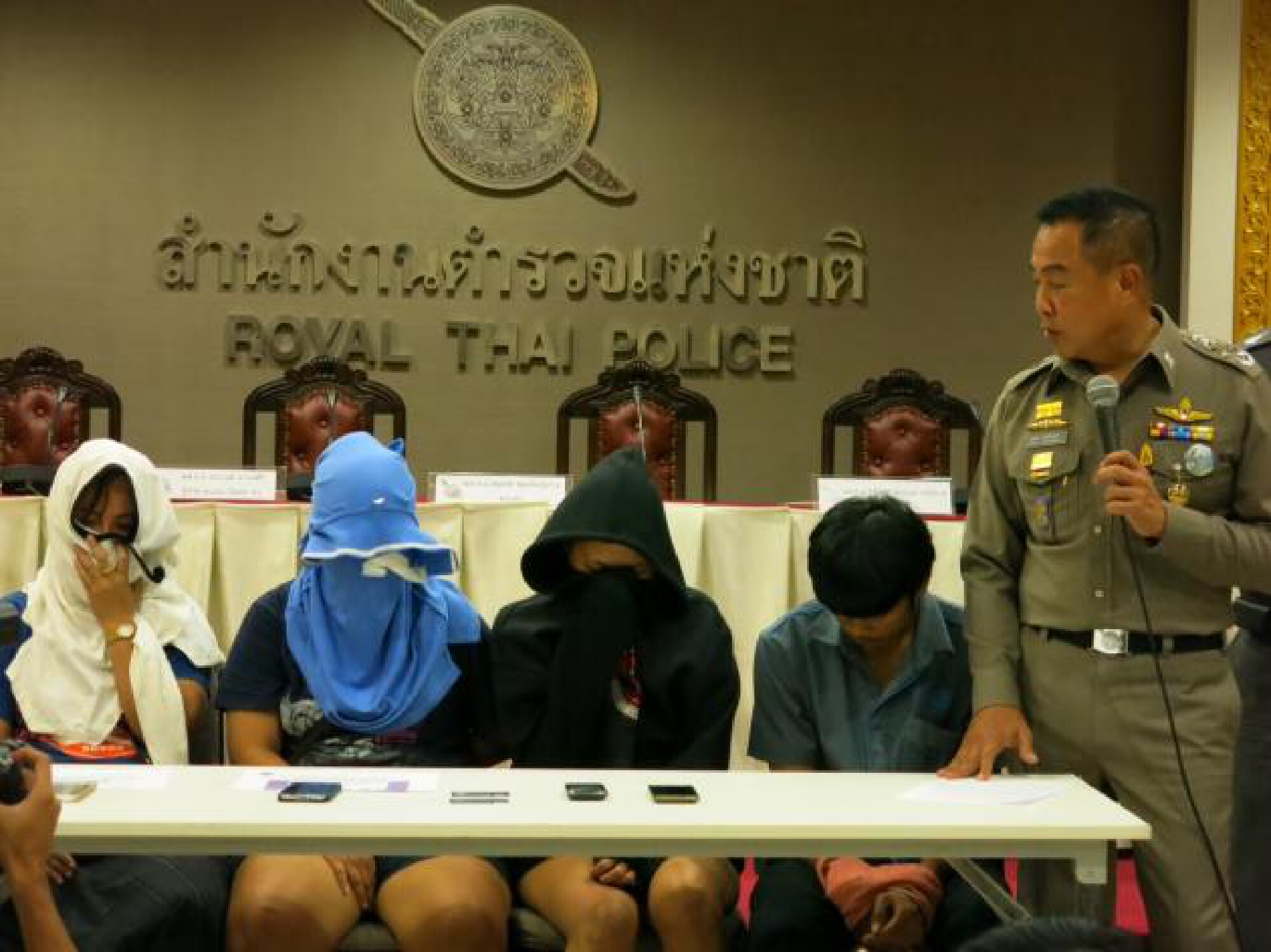 Five Thais Held In China Prostitution Scam