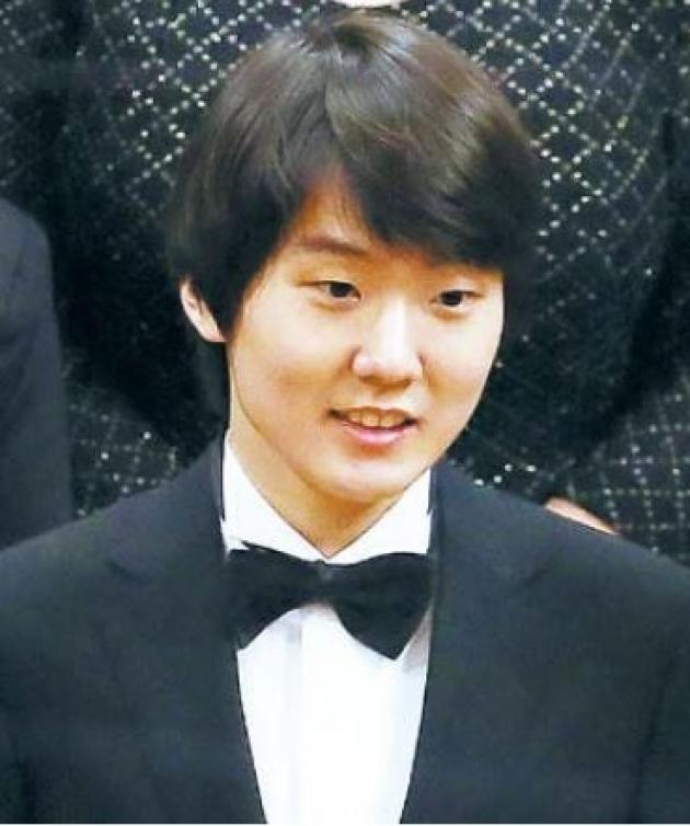 Pianist Cho, Korea's newest classical music icon