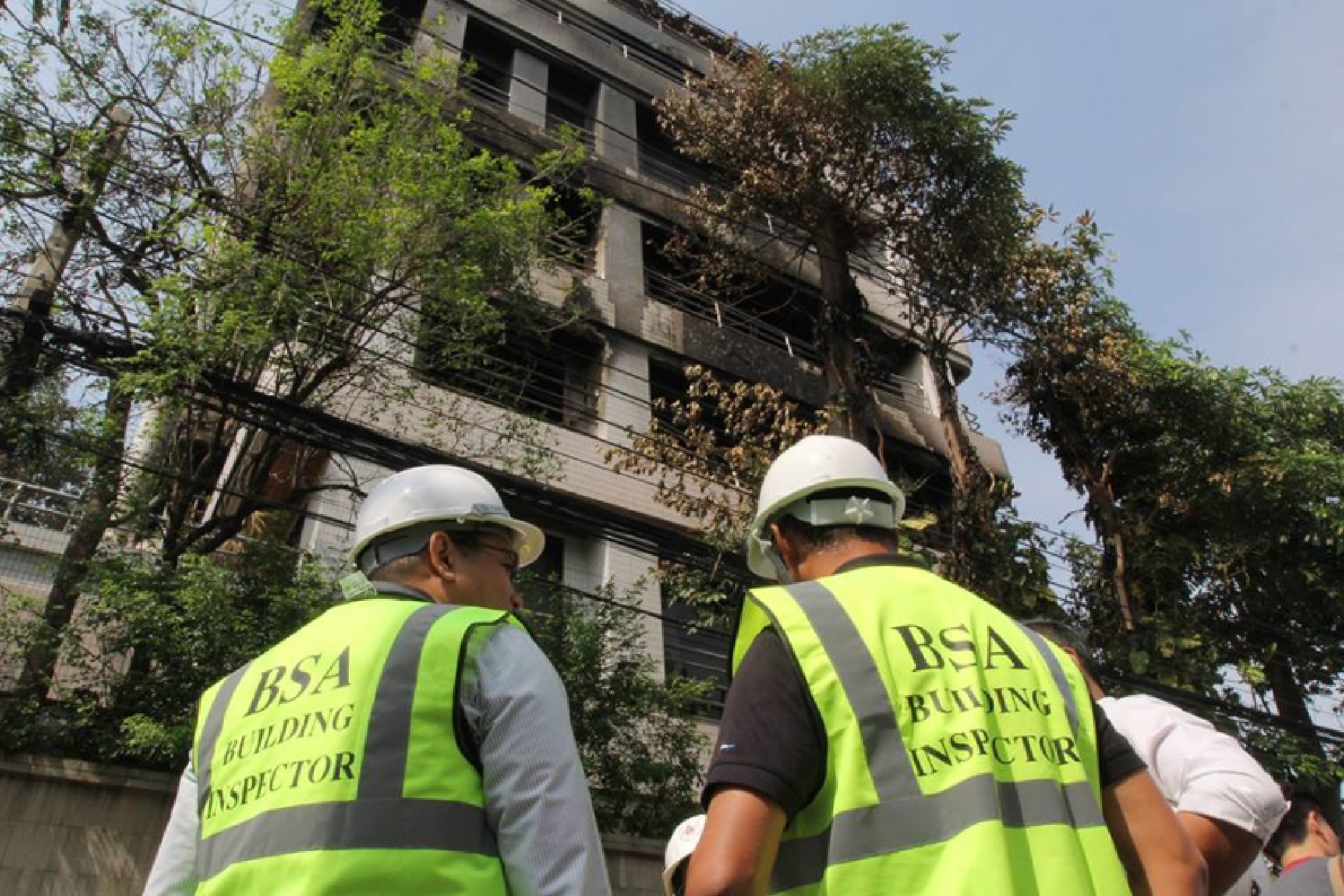 No need to demolish fire-ravaged building, says expert