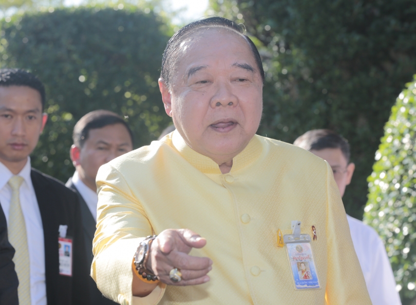 Prawit says selected senators idea aimed at assisting reform