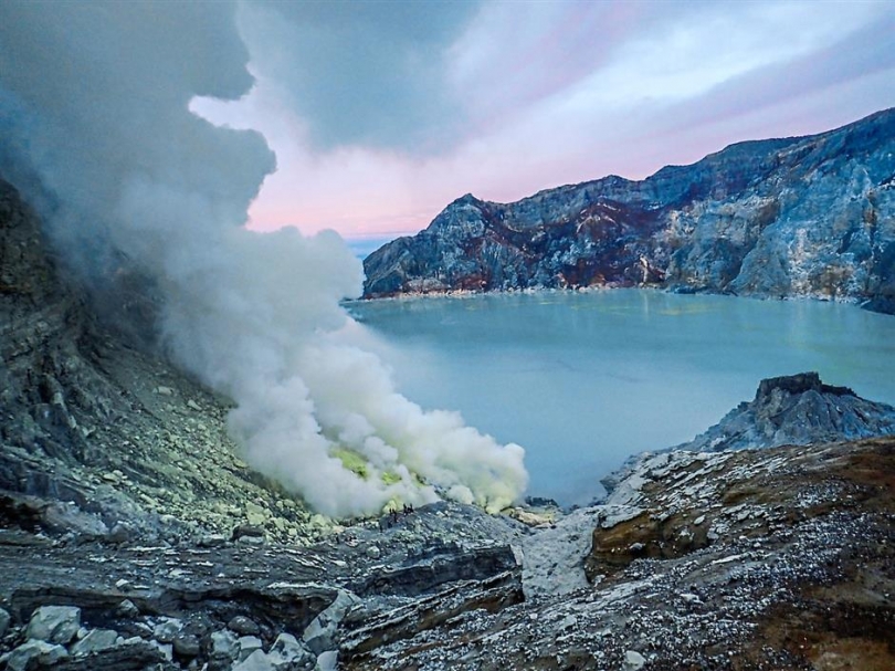 Trekking up three volcanoes in Java