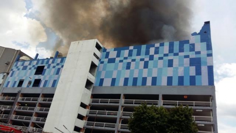 Major Cineplex Pinklao hit by massive fire