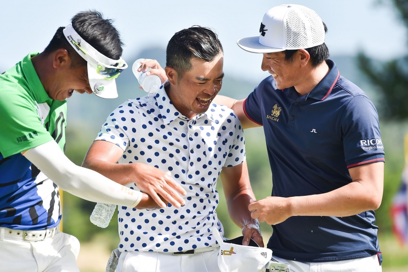 Chan hits the BIGGEST jackpot