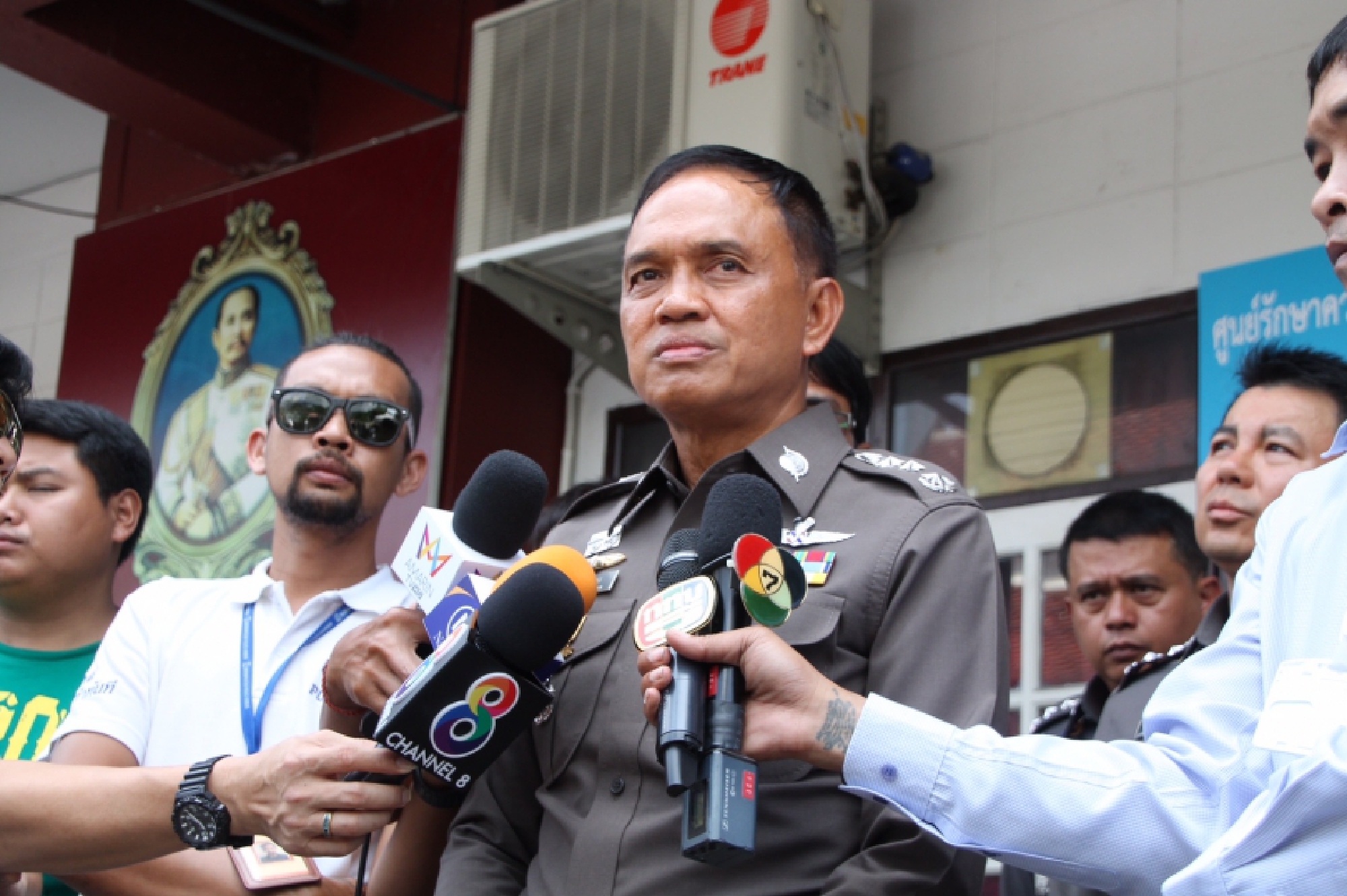 42 Bangkok motorists caught playing Pokemon Go