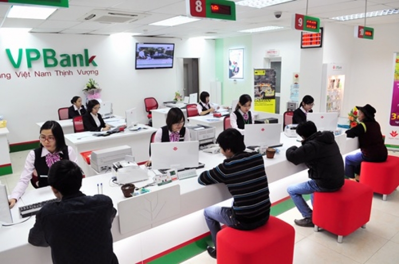 Vietnam to ease access to banking services