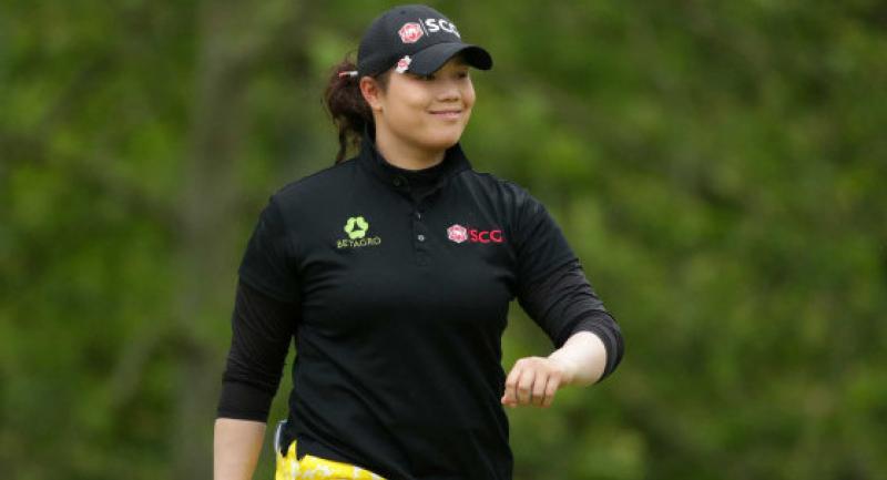 Ariya Trails Chinese Feng One Stroke in LPGA Japan