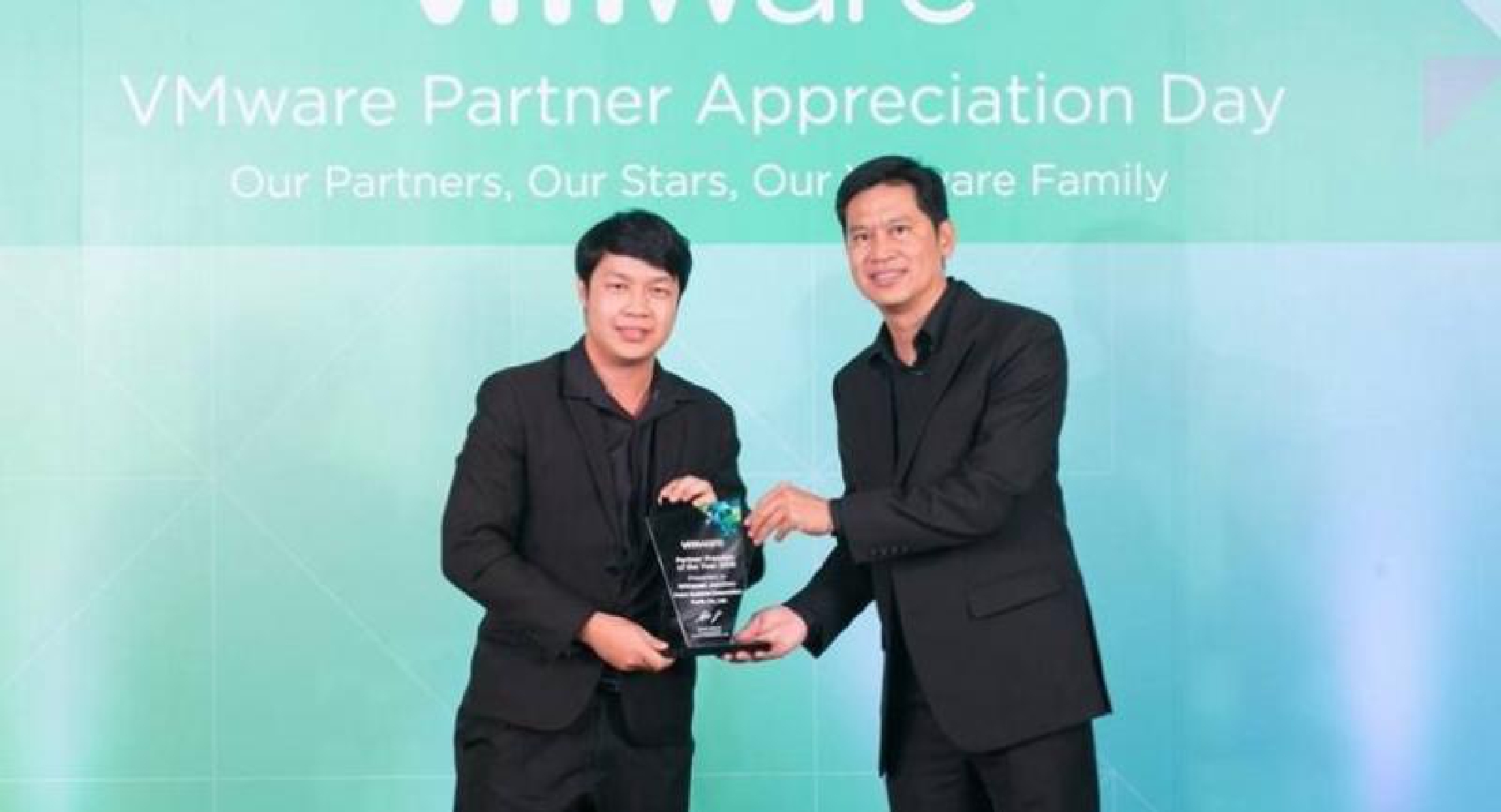 Metro Systems bags two VMware awards