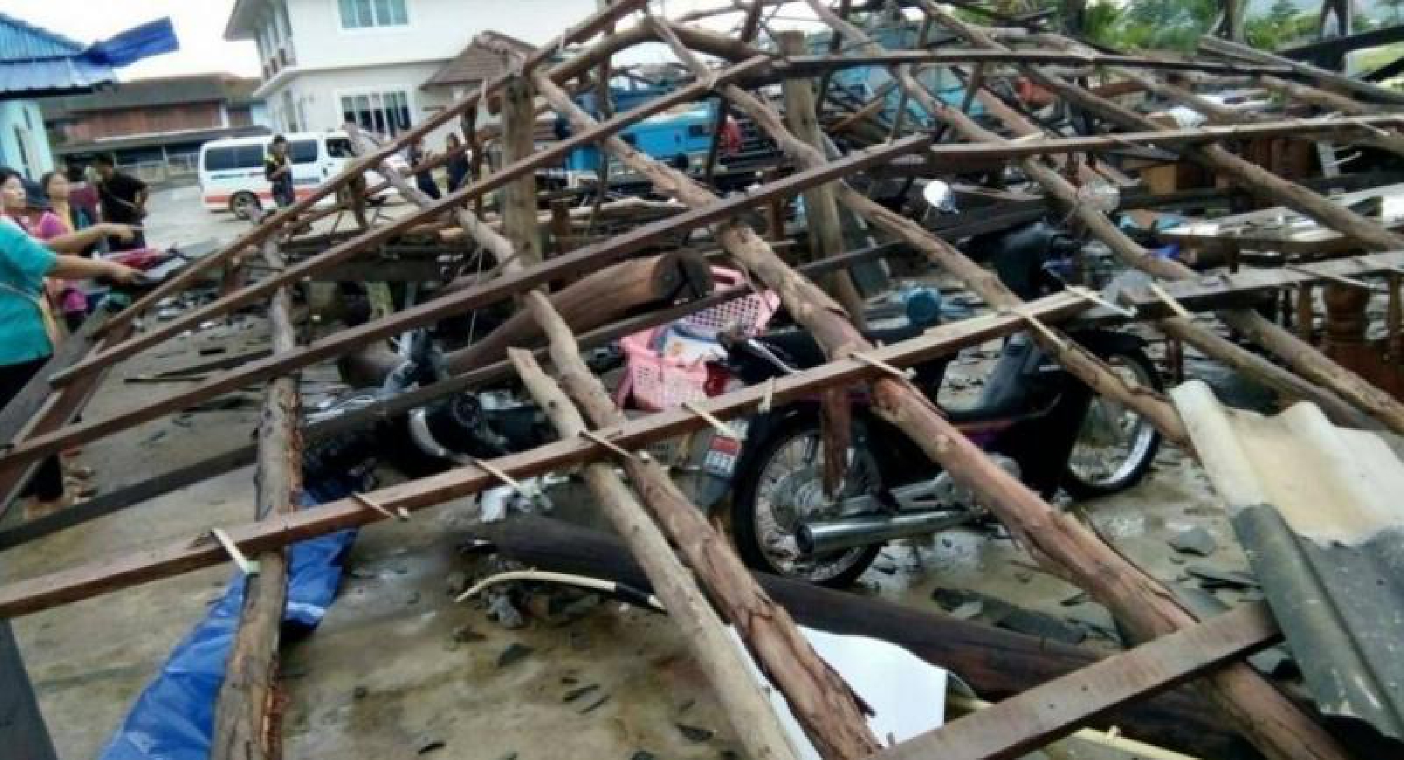 Chiang Rai on alert after 20 homes damaged by sudden storm