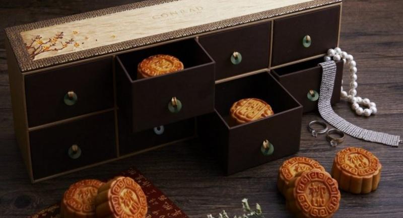 Mooncake madness at the Conrad