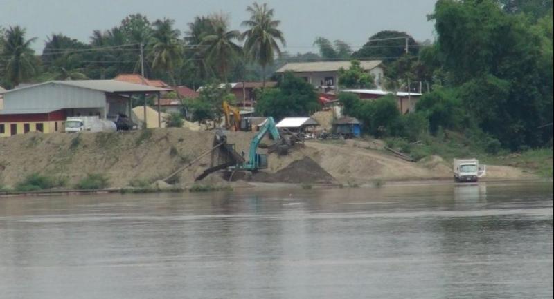 Mekong sand-mining claims probed