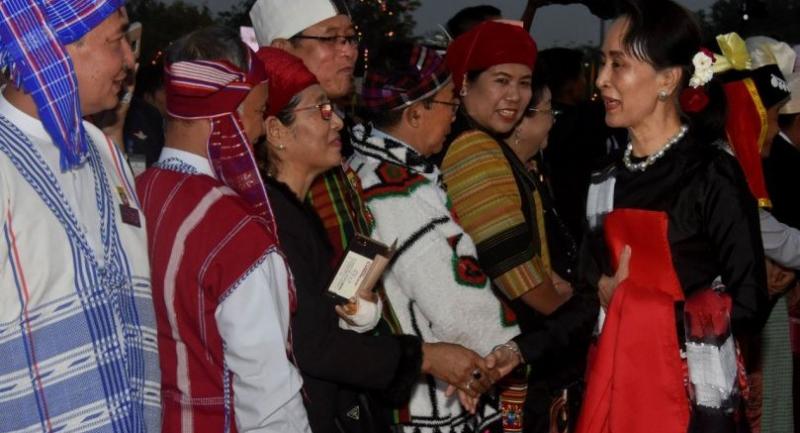 Two ethnic groups sign up to Myanmar's 'broken' peace process