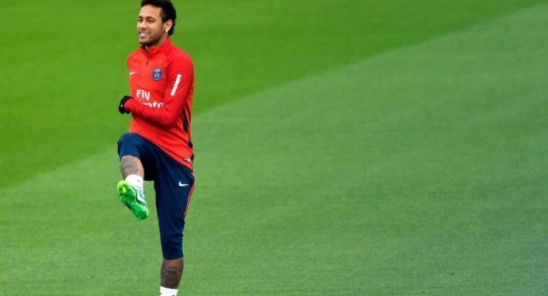 Neymar on fast track to full fitness says Brazil teammate Danilo