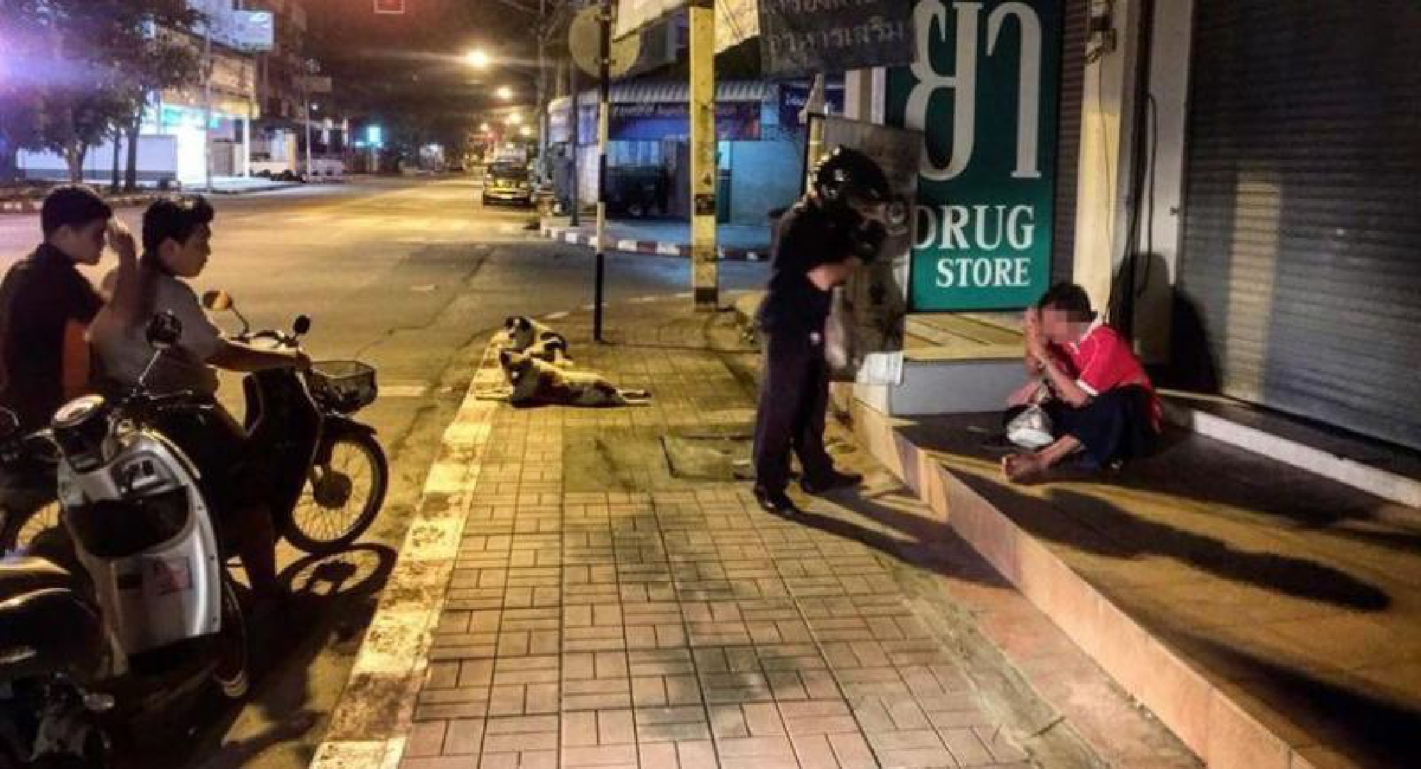 Chiang Mai biker gang praised for homeless charity work