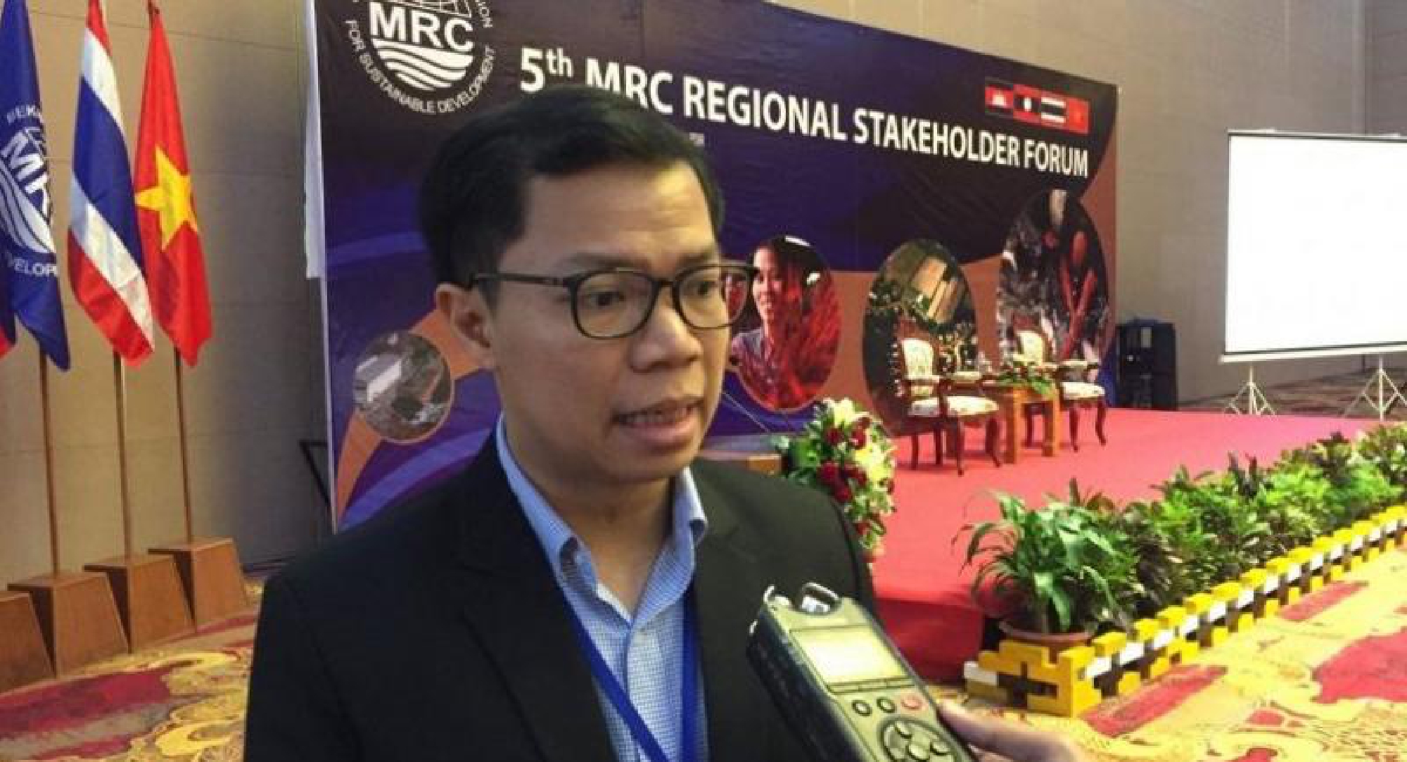 Assessment reports of Pak Lay and Pak Beng dam found to be identical