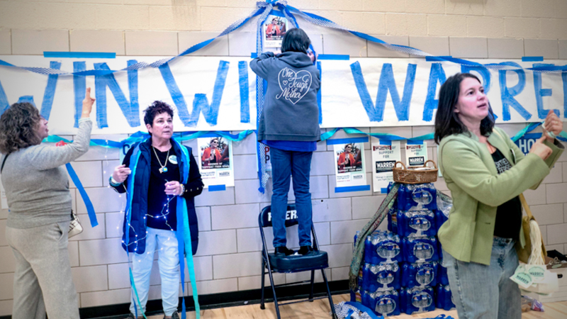 Epic breakdown in Iowa casts spotlight on caucus system