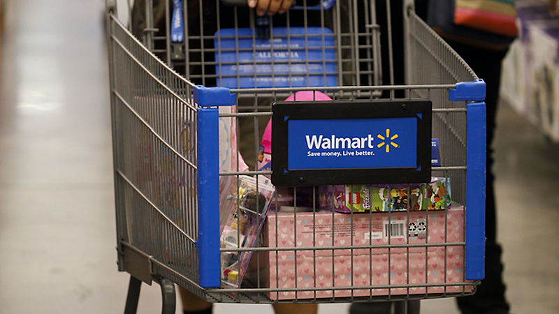 Walmart's resilient outlook offsets weakness during holidays