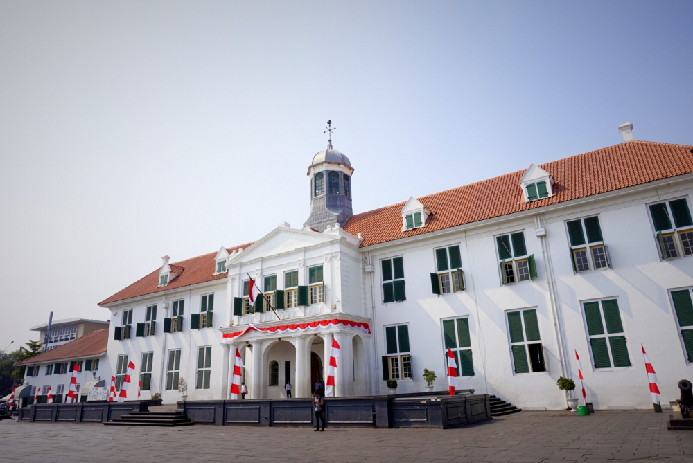 Glimpses of old Batavia