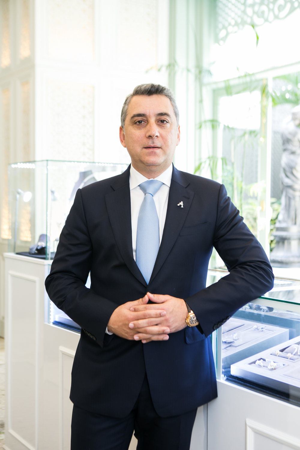 How artisans made Artinian