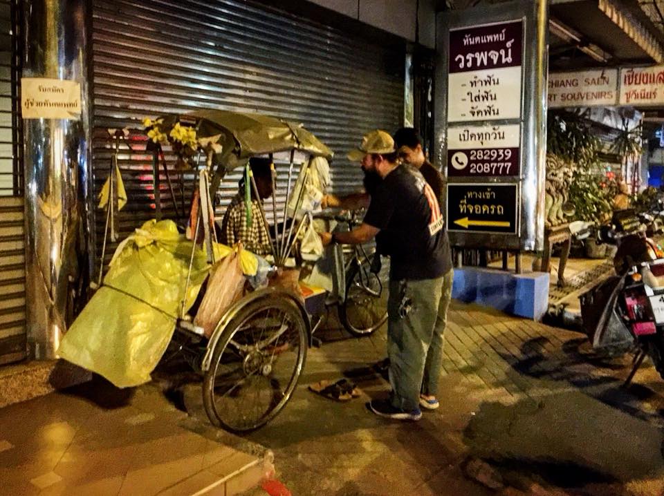 Chiang Mai biker gang praised for homeless charity work