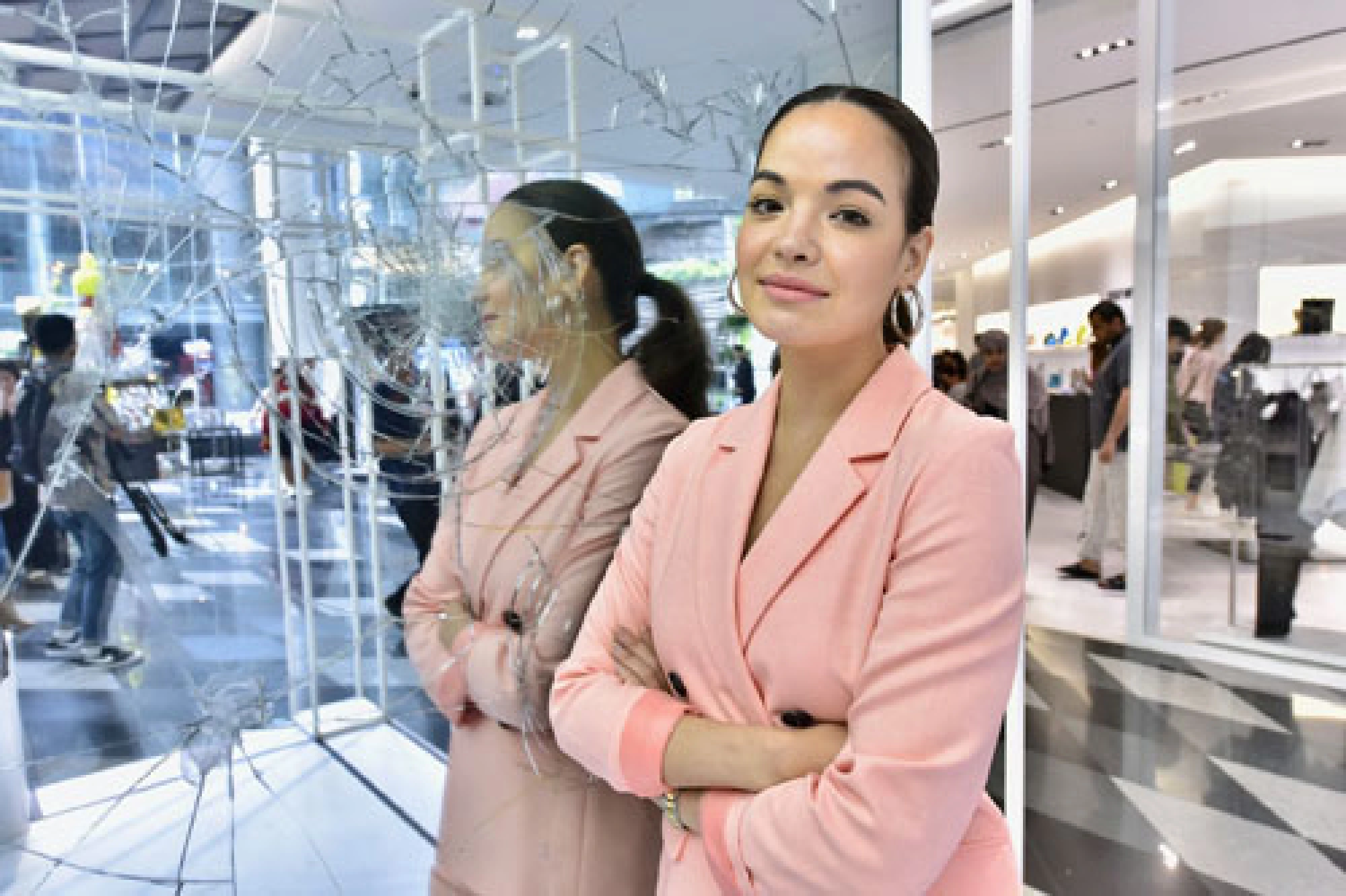 Discover yourself in mirrors and questions