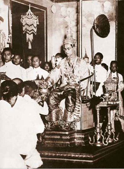 Evolution of a vivid, enduring ritual