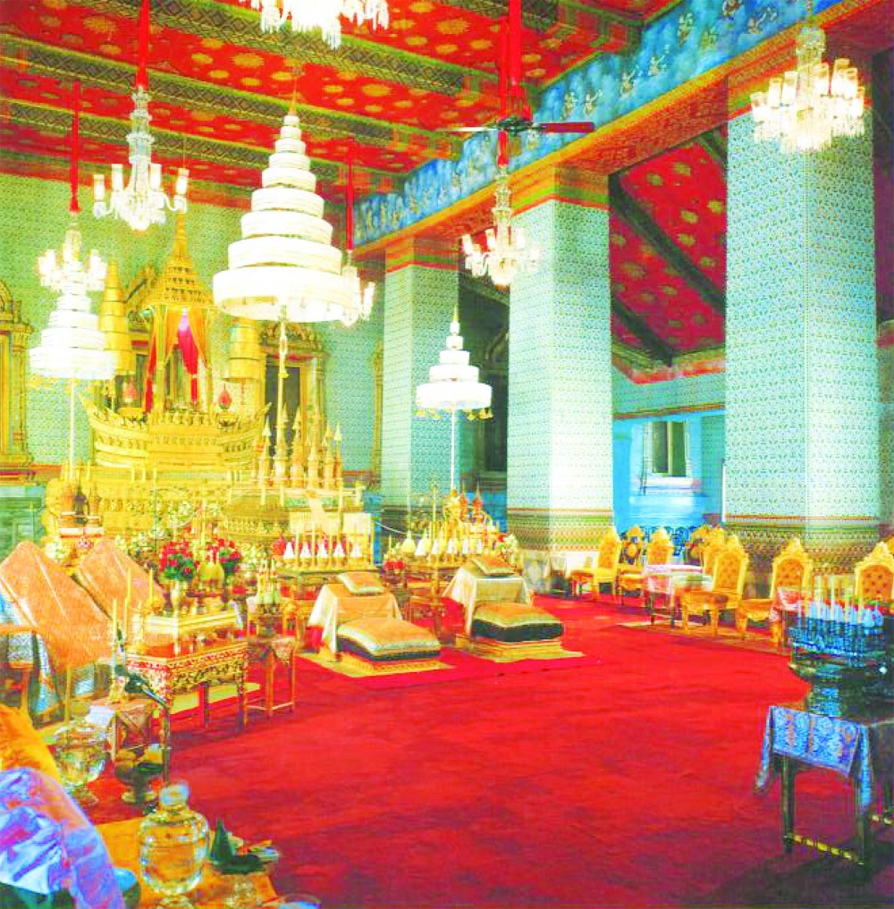 Ceremonies in the inner sanctum