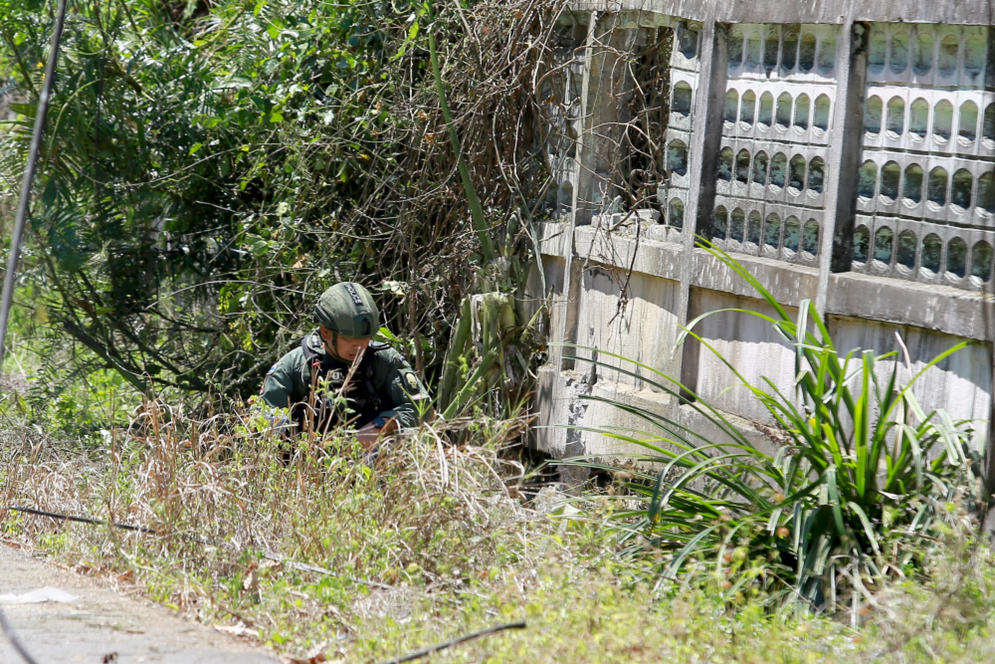 One ranger killed, another injured in Yala bomb ambush