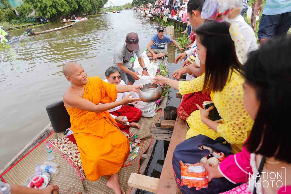 A sacred tradition embracing links with the past