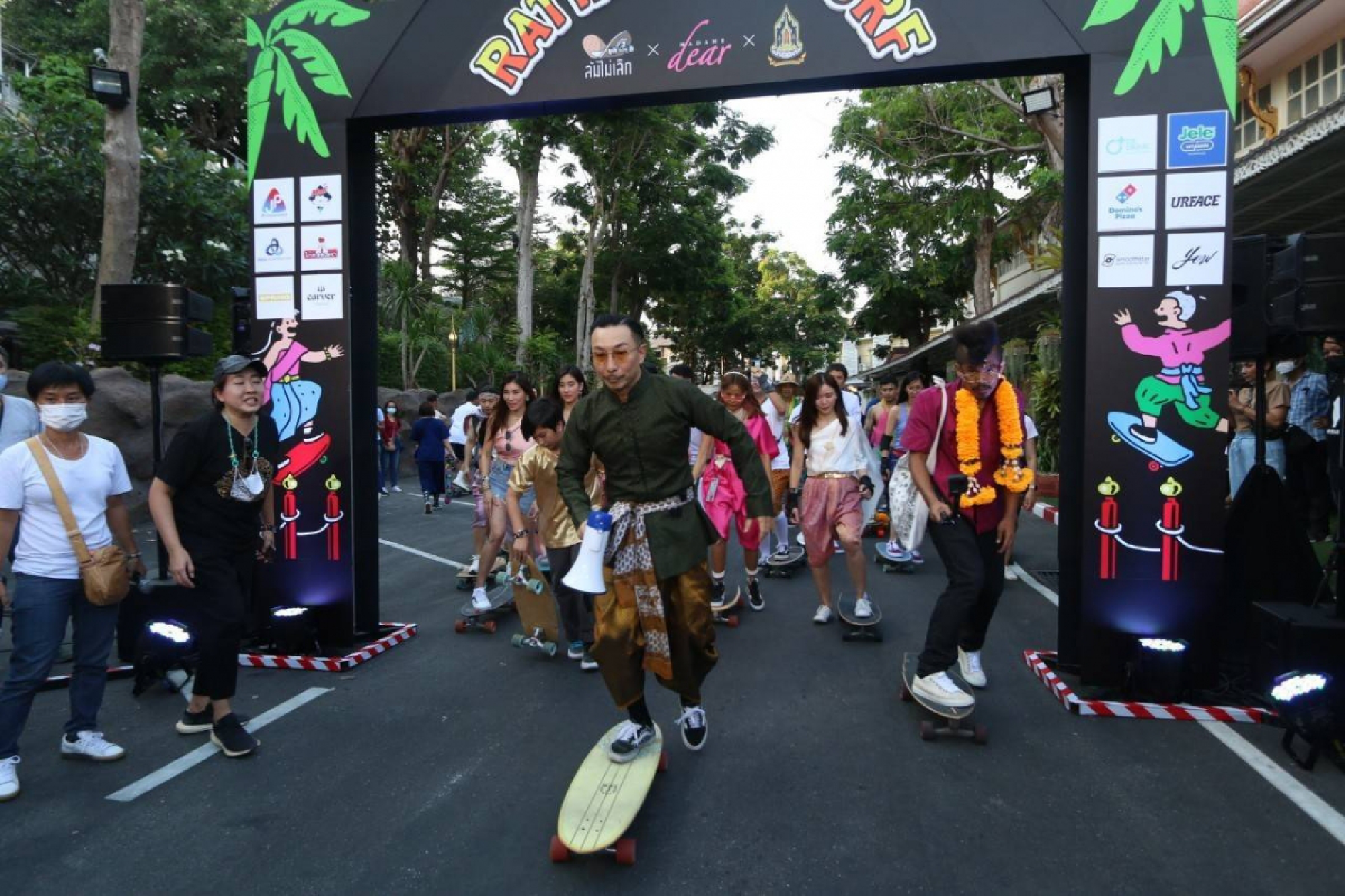 Skating in traditional costumes on a historic route