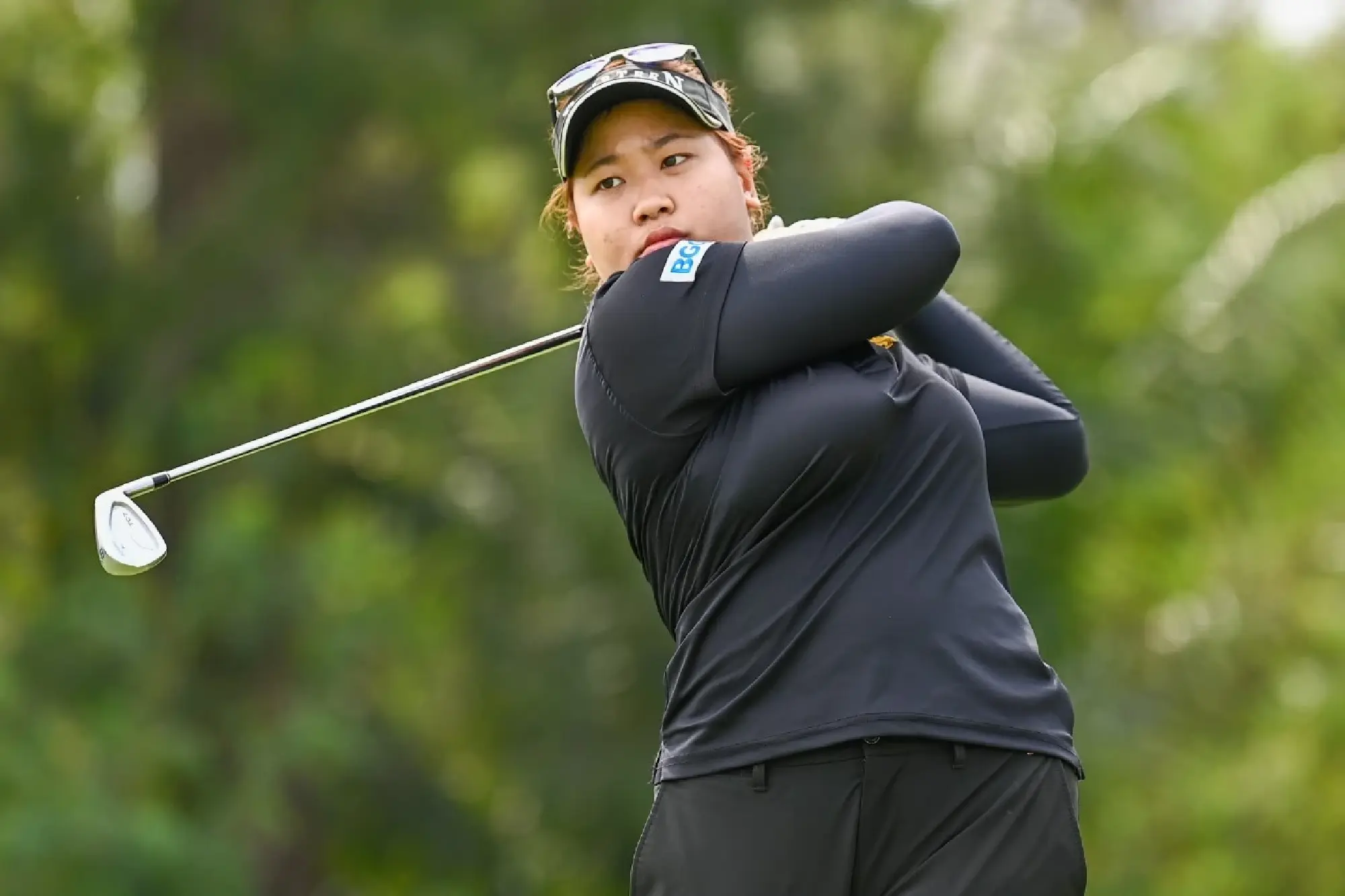 Chanettee fires brilliant eagle to stay on top at Thailand Mixed