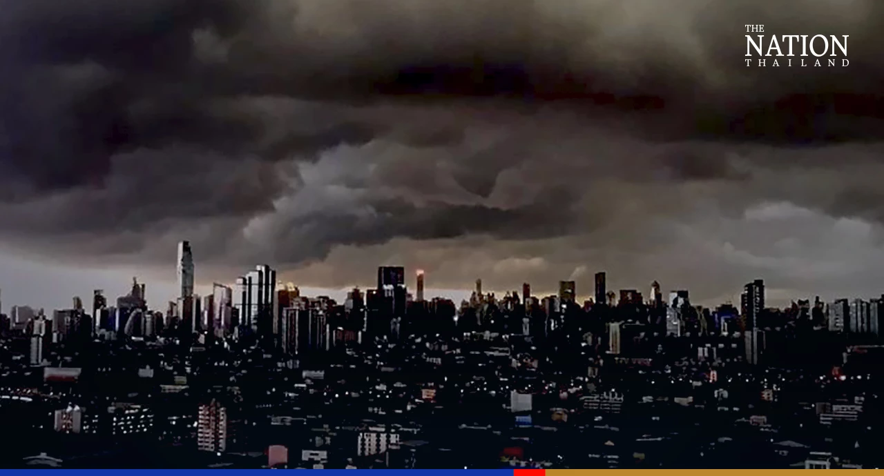 Dense black clouds over Chachoengsao another sign of extreme weather ...